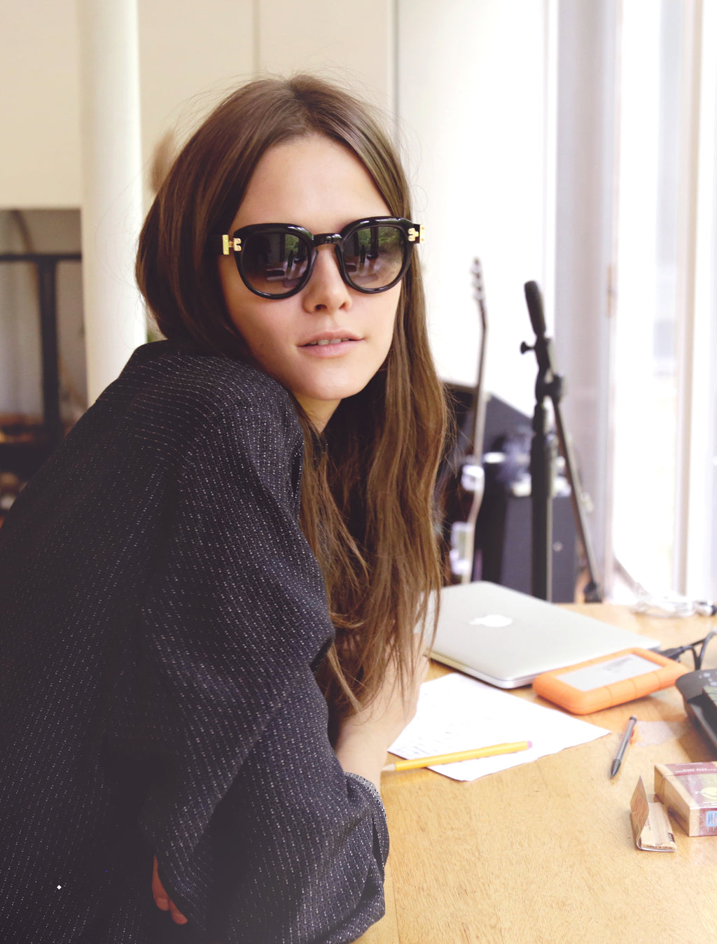 KEMP: GOLD – GREY ANT